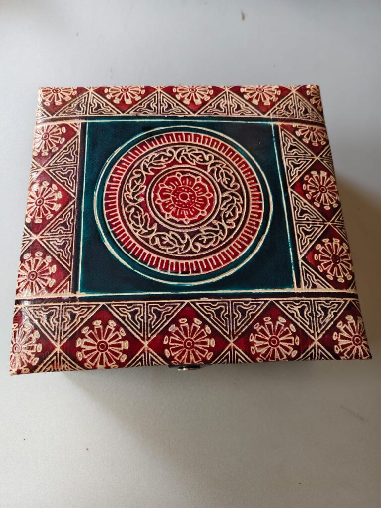 Handmade Leather Jewelry Box – With Traditional Design - Rahulda