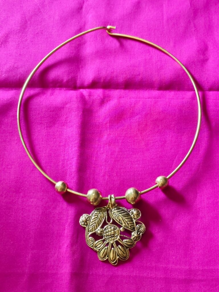 Dokra Hasuli Floral with leaf motif Necklace | Tribal Brass Jewellery ...