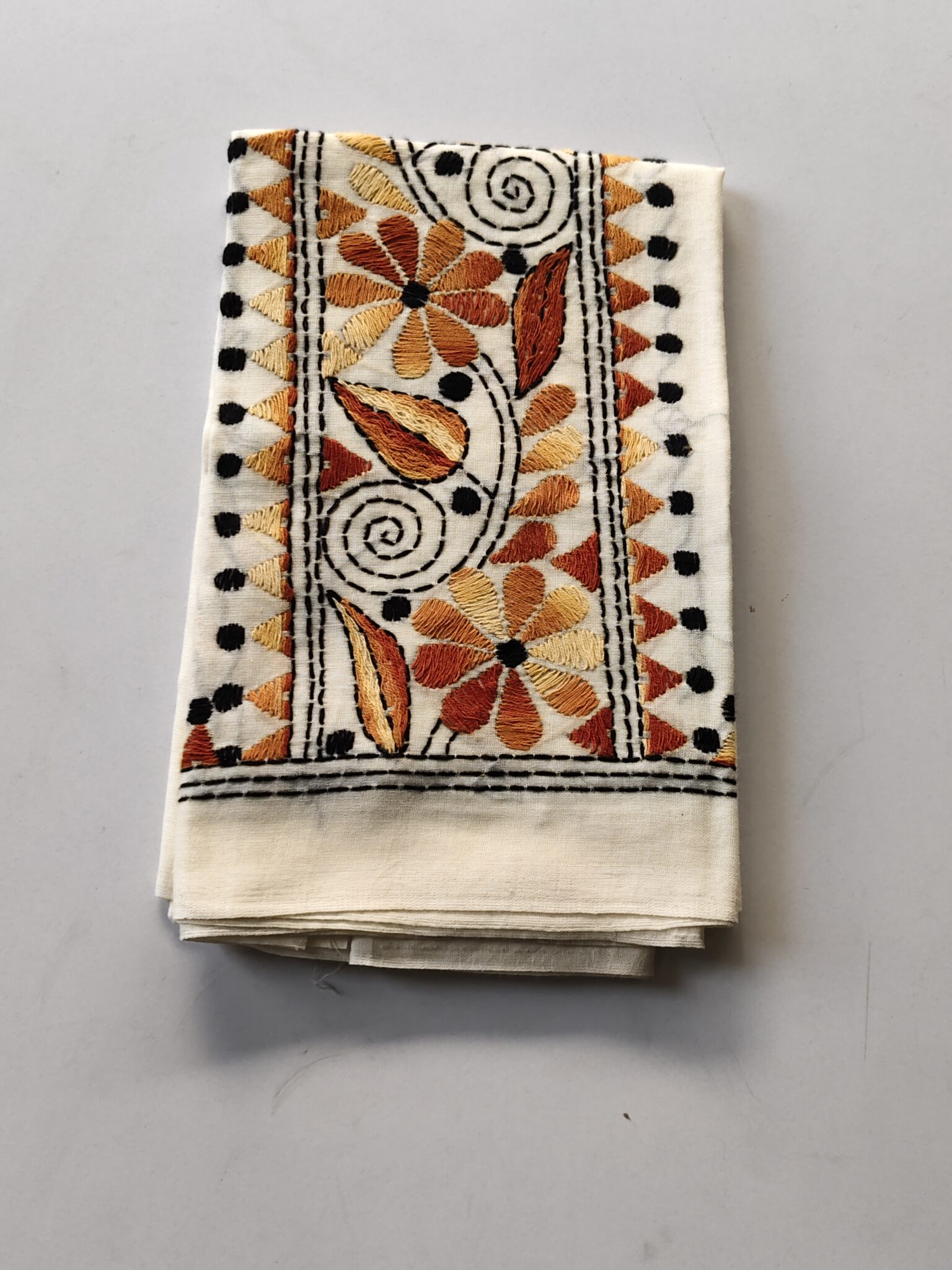 Kantha Work Blouse Piece White – Handcrafted Floral Embroidery - Rahulda