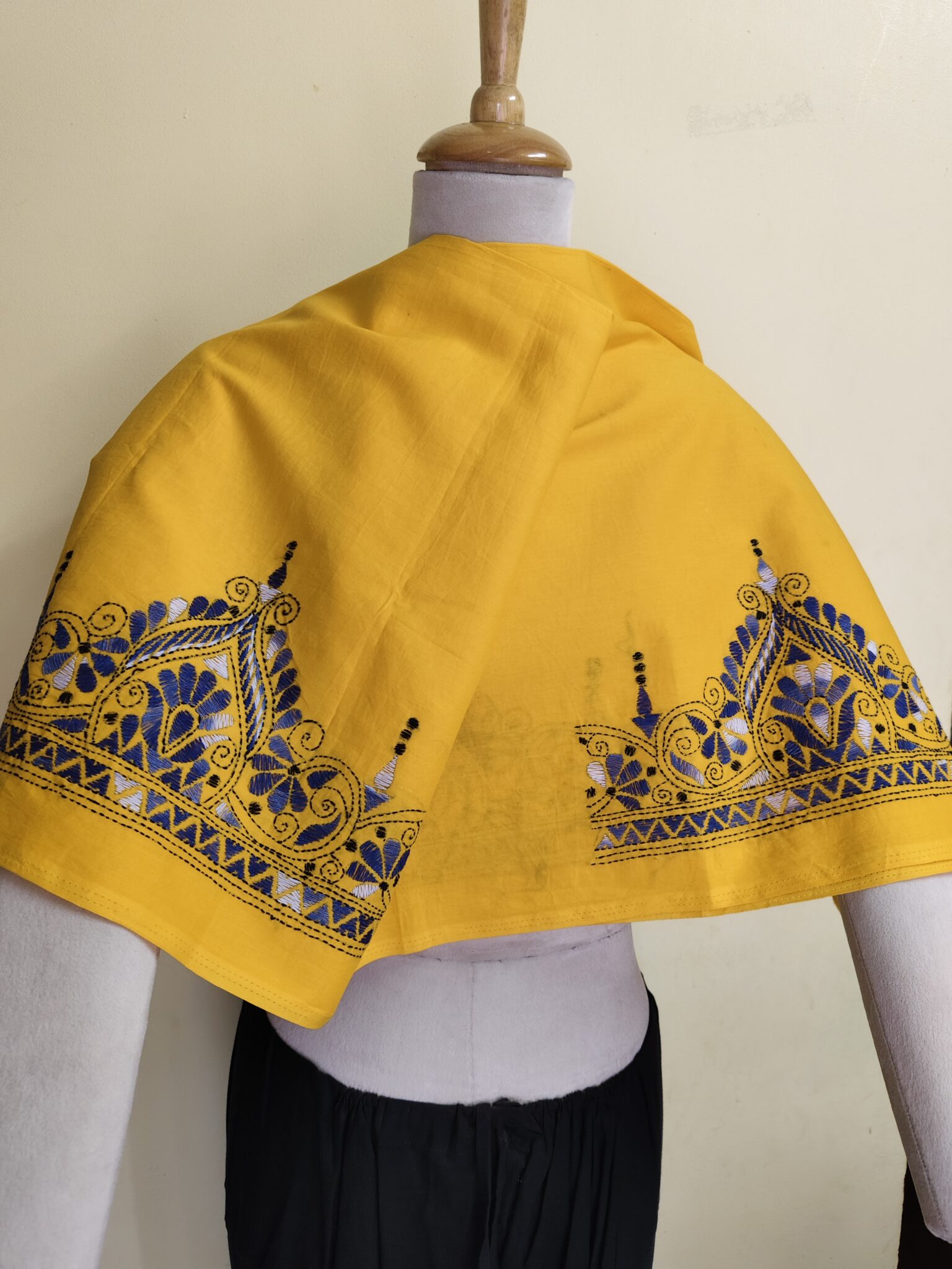 Blue Premium Cotton Kantha Stitch Blouse Material – Floral Design – Rahulda