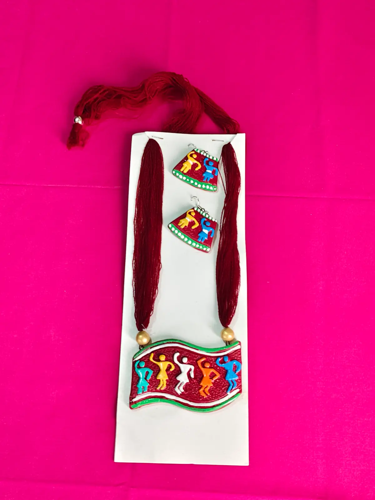 Handmade Terracotta Necklace Set with Earrings Maroon and maroon thread ...